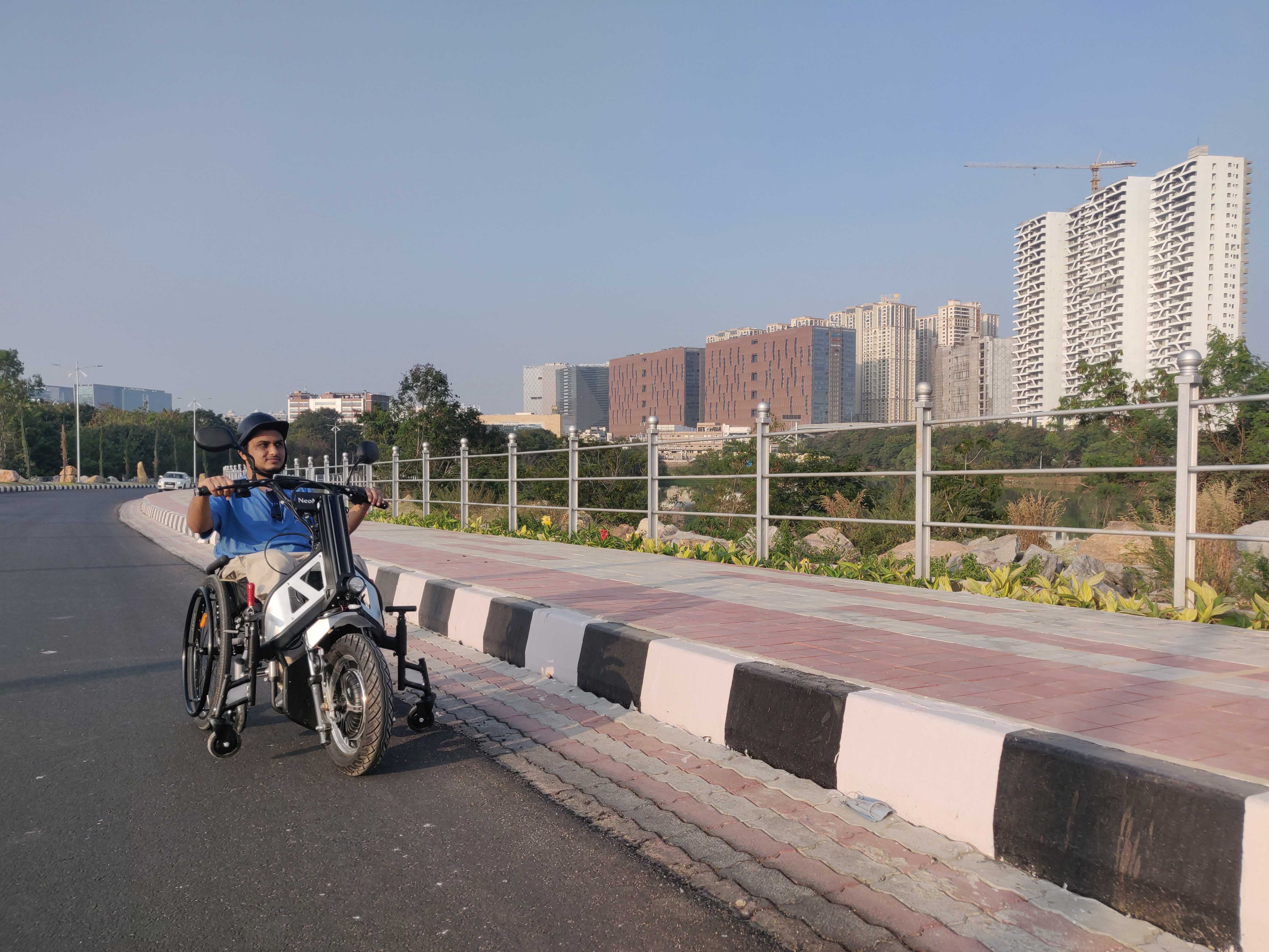 Mr. Abdul Muqeeth from Hyderabad on his NeoBolt | Skilloutlook.com